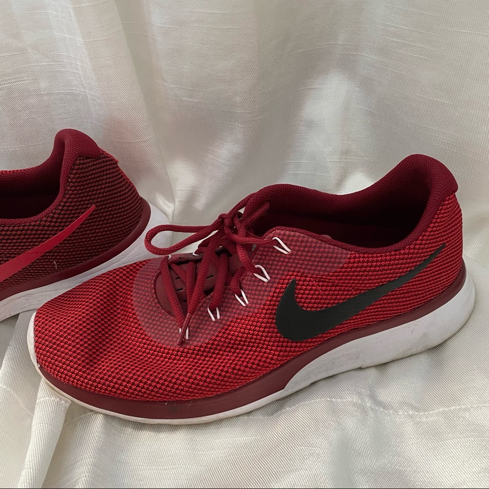 Nike Tanjun Racer Red Running Shoe - Gem